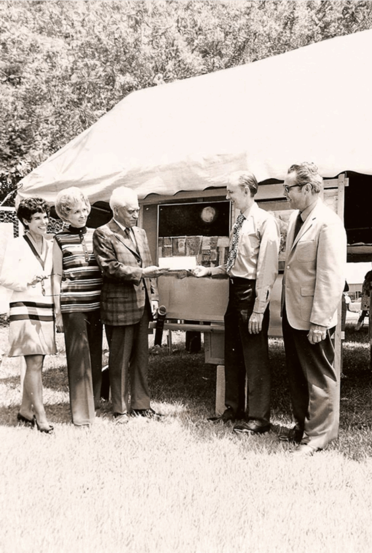 Why Us | 1st Franklin Financial